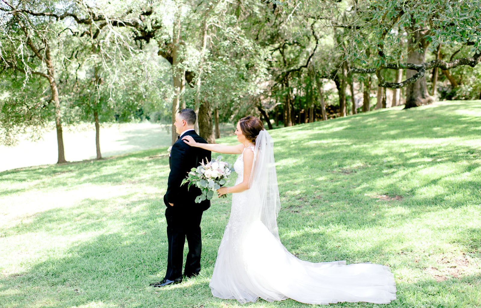 Cathedral Oaks Wedding | Mallory + Bailey • Kati Hewitt Photography ...