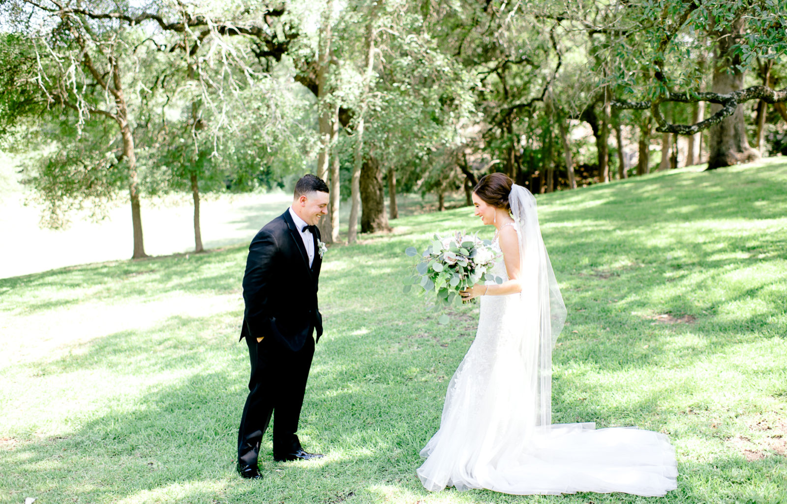 Cathedral Oaks Wedding | Mallory + Bailey • Kati Hewitt Photography ...