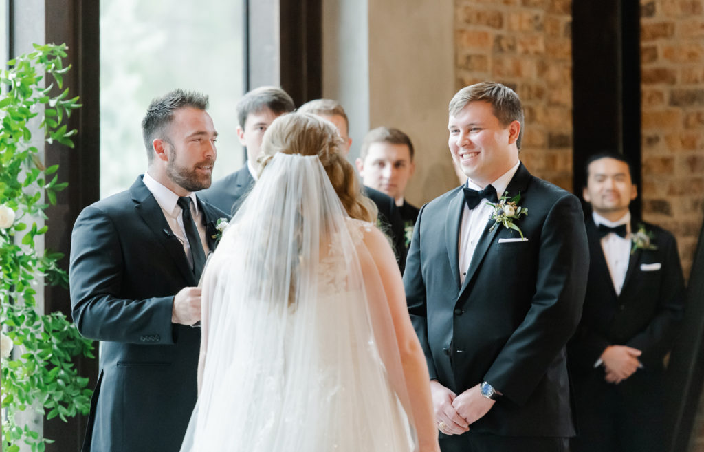 49 Iron Manor Ceremony • Kati Hewitt Photography | Houston Wedding ...