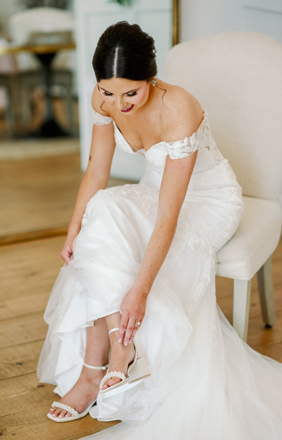 Fall Arrowhead Hill Wedding | Mackenzie + Seth • Kati Hewitt ...